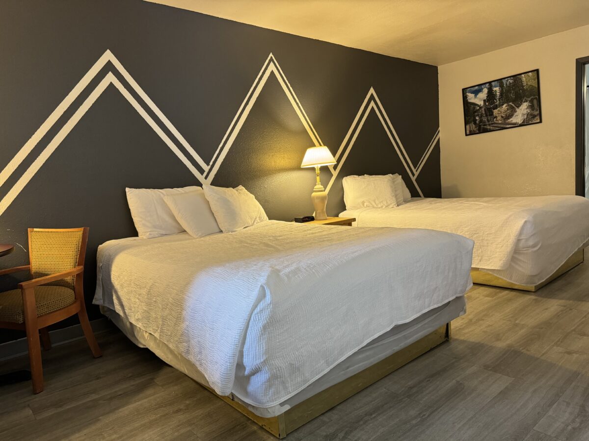 MOTEL DURANGO | The property